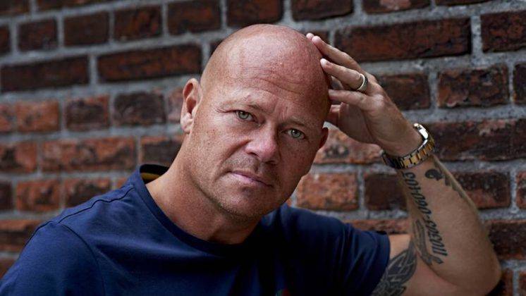 Стиг Тефтинг - футболист сбоной Дании, игрок Гамбурга, Болтона и Орхуса ...