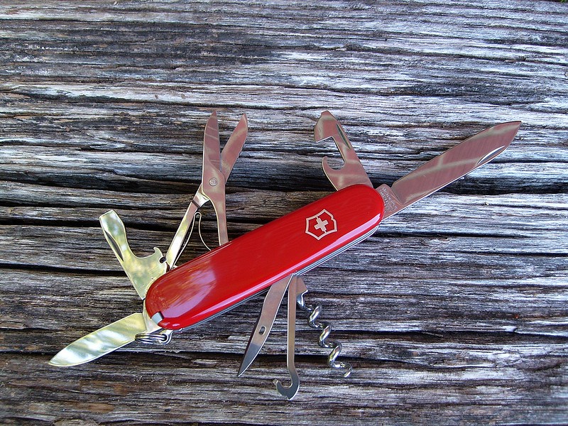 Victorinox Climber - швейцарский нож, обзор мультитула | Викторинокс ...