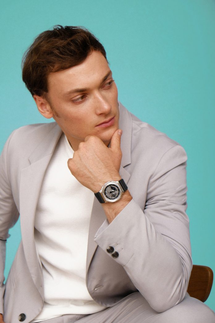 Casio G-SHOCK GM-2100 и GM-S2100 - новые модели часов Касио